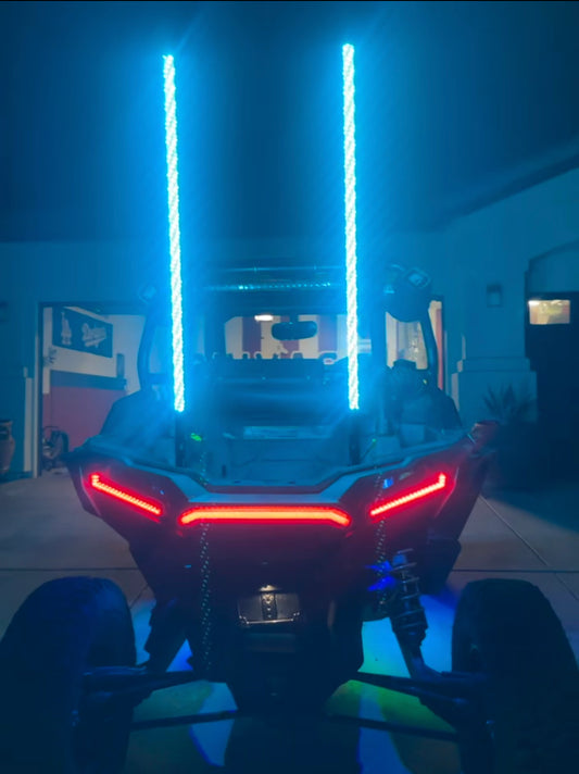 Lucky Whips – Lucky Whips